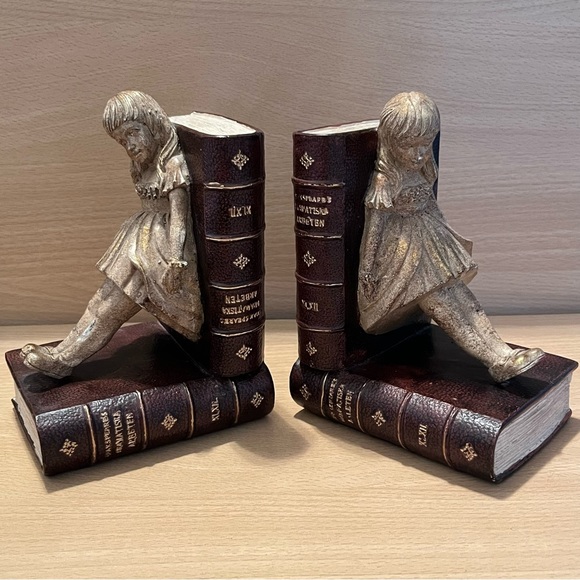 Accents | Set Of 2 Bookends Like Girl From Alice In Wonderland Book ...